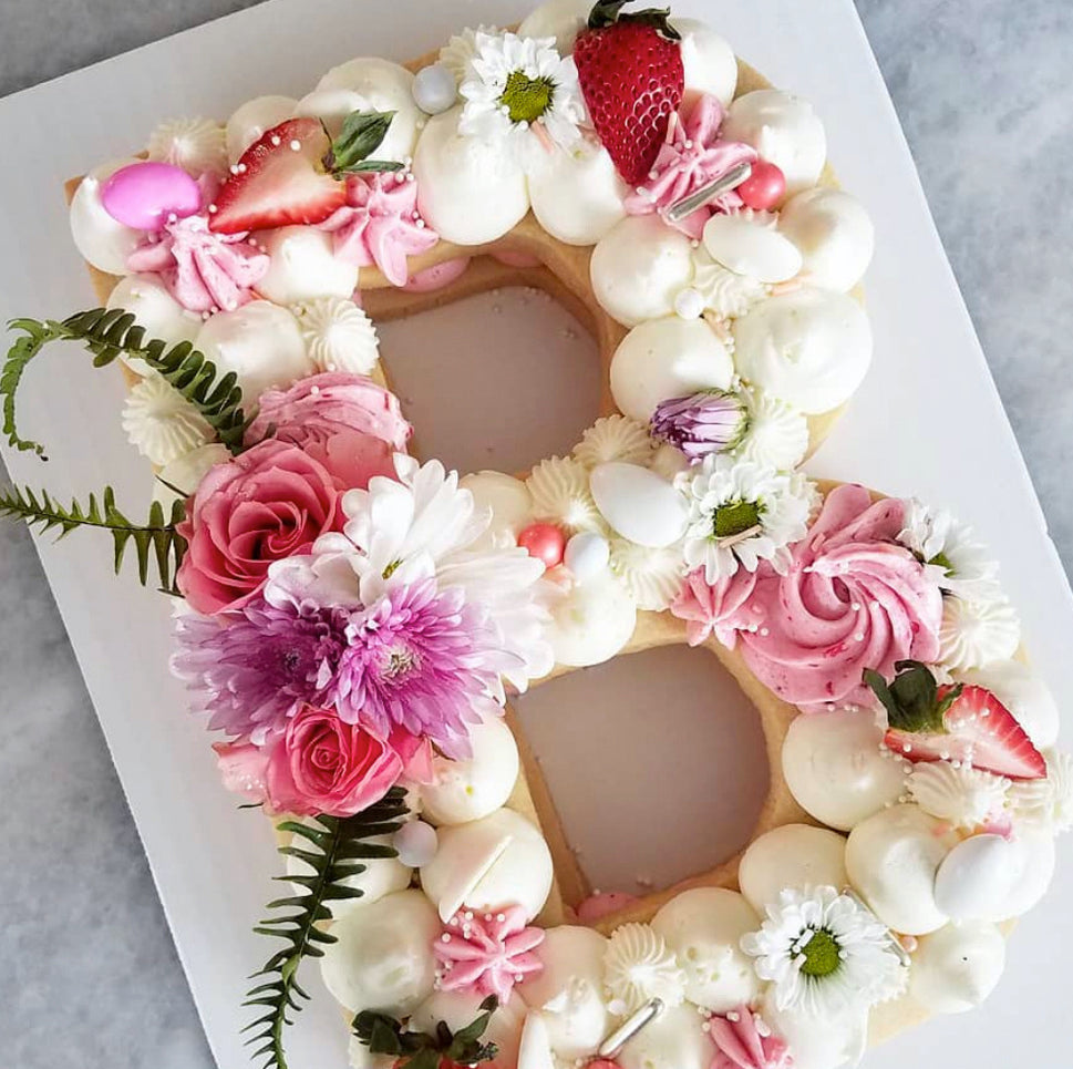 Letter & Number Shaped Cakes Dubai - Made with Swiss Ingredients ...