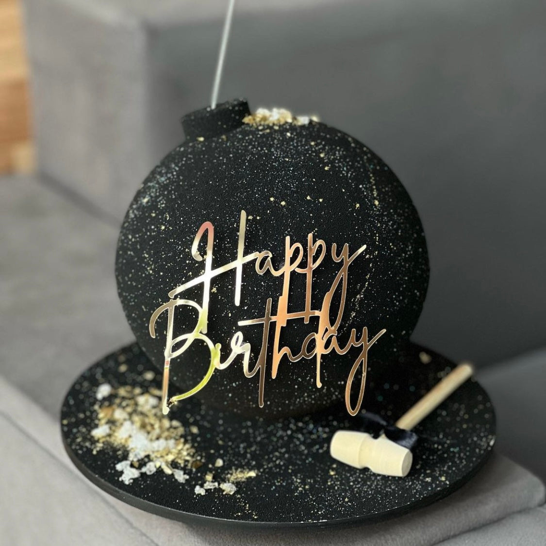 Black & Gold Bomb Cake - Birthday Cake Delivery to Dubai - Shop Online ...